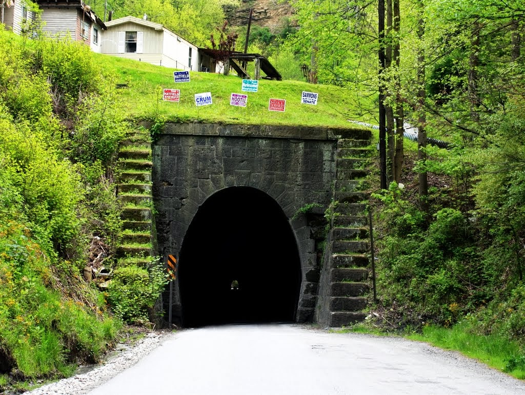 Theresa's Haunted History of the Tri-State: Dingess Tunnel