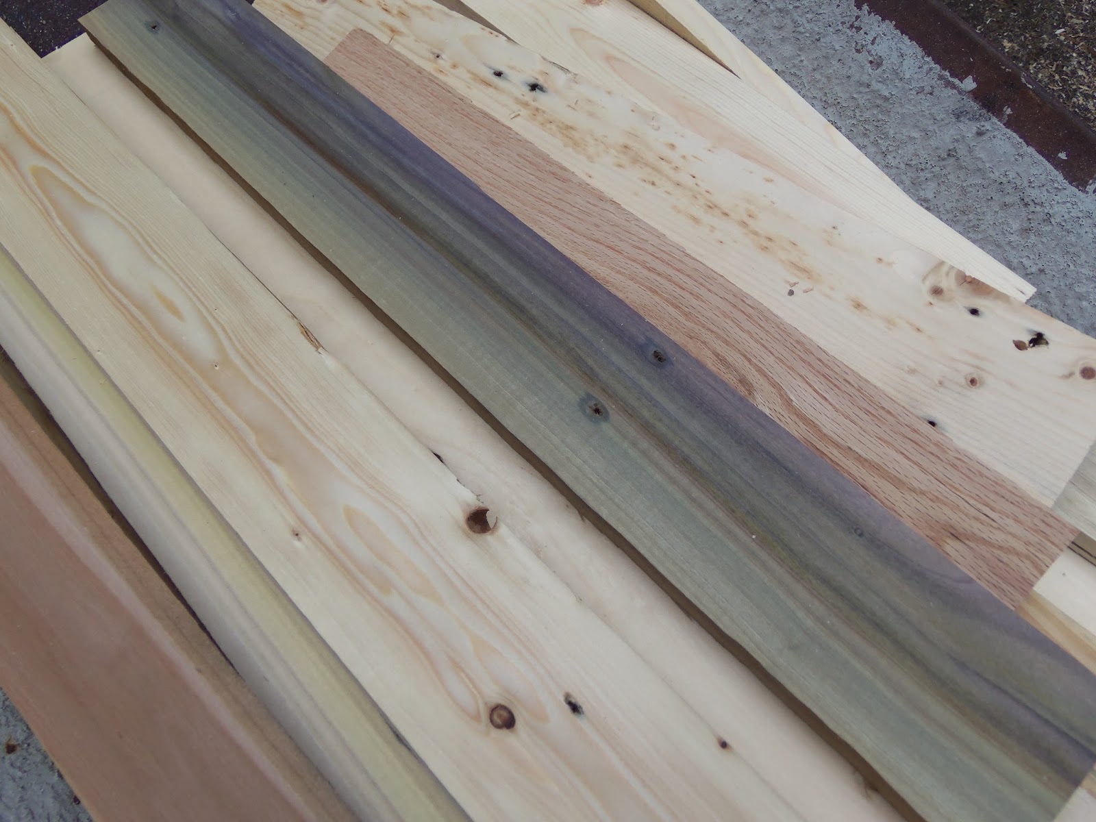 Another Tiny House Story: A Closer Look At Pallet Siding