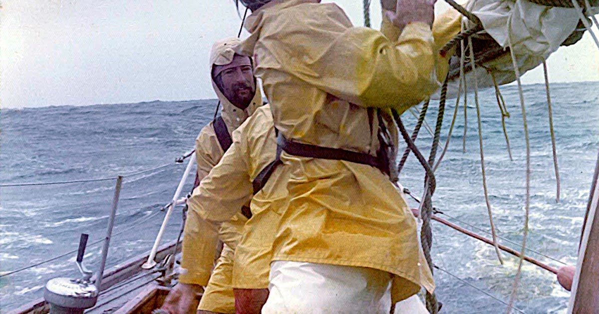 CYCLONE DAVID Chapter 2. Eye of the Storm