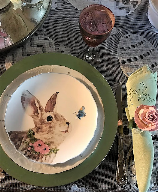 DEBBIE-DABBLE BLOG: Anne Marie's Easter Home Tour, 2020