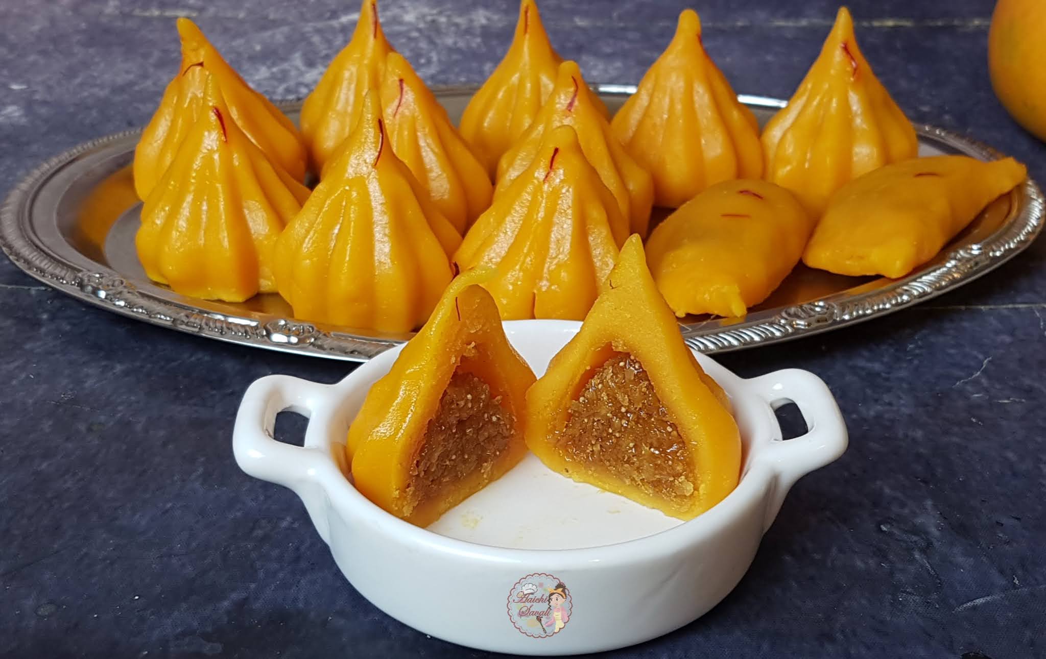 Aambyache Ukadiche Modak | Instant Pot Steamed Mango Modak | उकडीचे ...