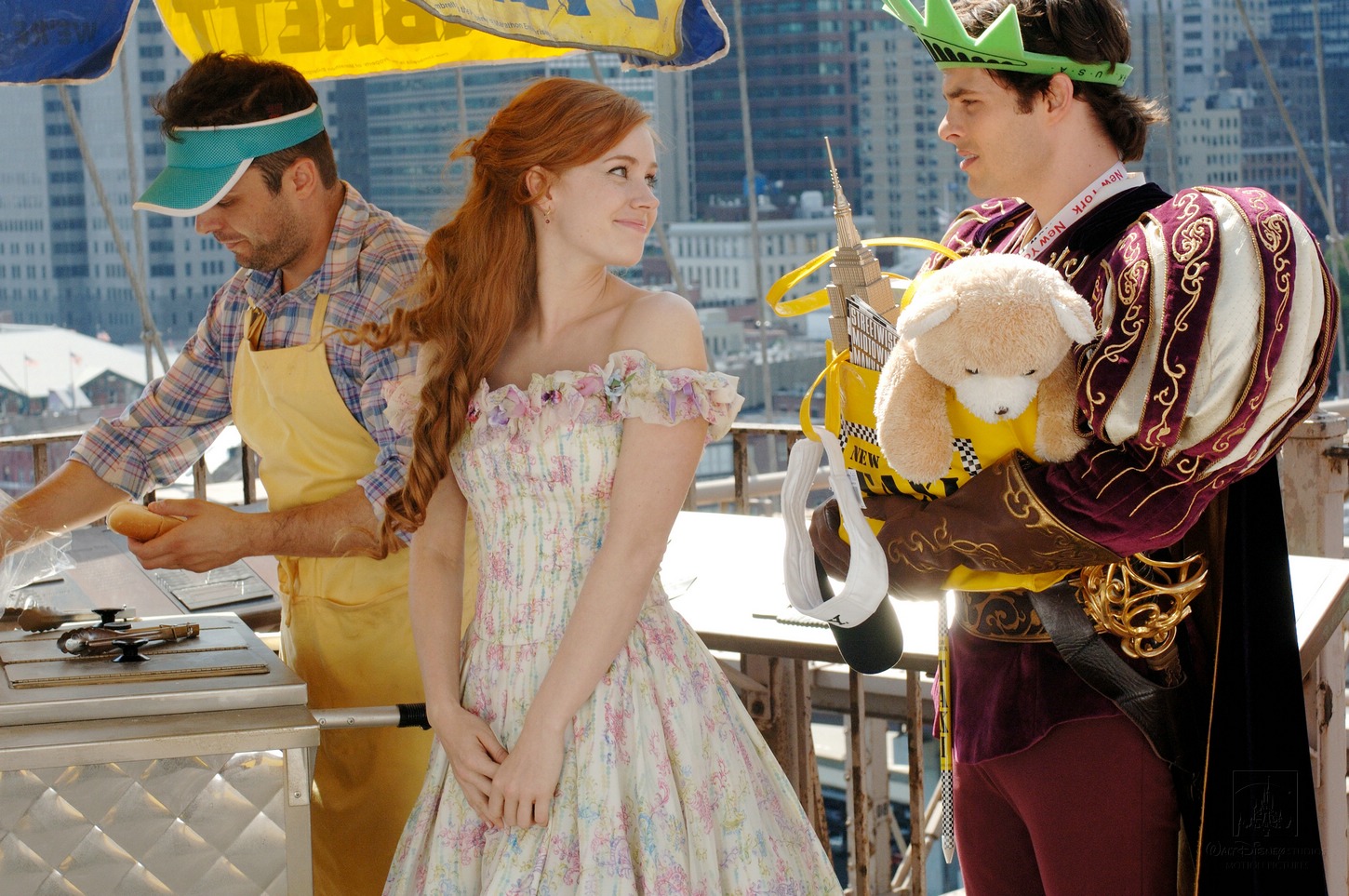 FILMY KOSTIUMOWE: Enchanted (2007)