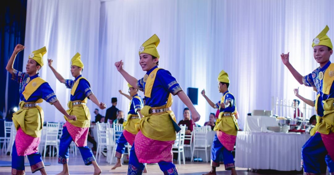 Gambar Kartun Tari Zapin - Sri Rossa