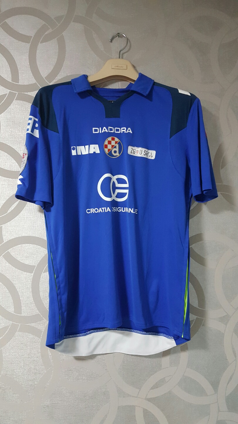 Neu's Locker Room: DIADORA │ GNK DINAMO ZAGREB 2009-10 Home Uniform No ...
