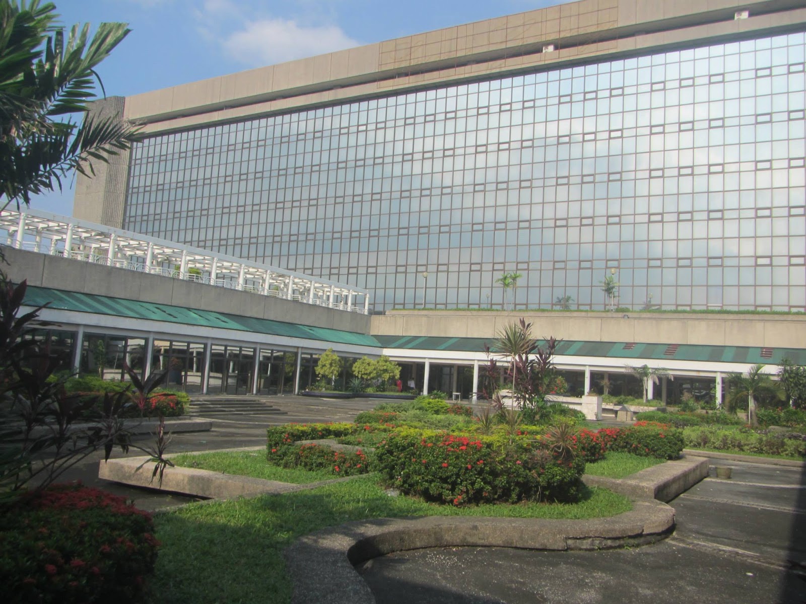 LEXICAL CROWN: JOINING PNB'S CELEBRATION OF ITS 100TH ANNIVERSARY