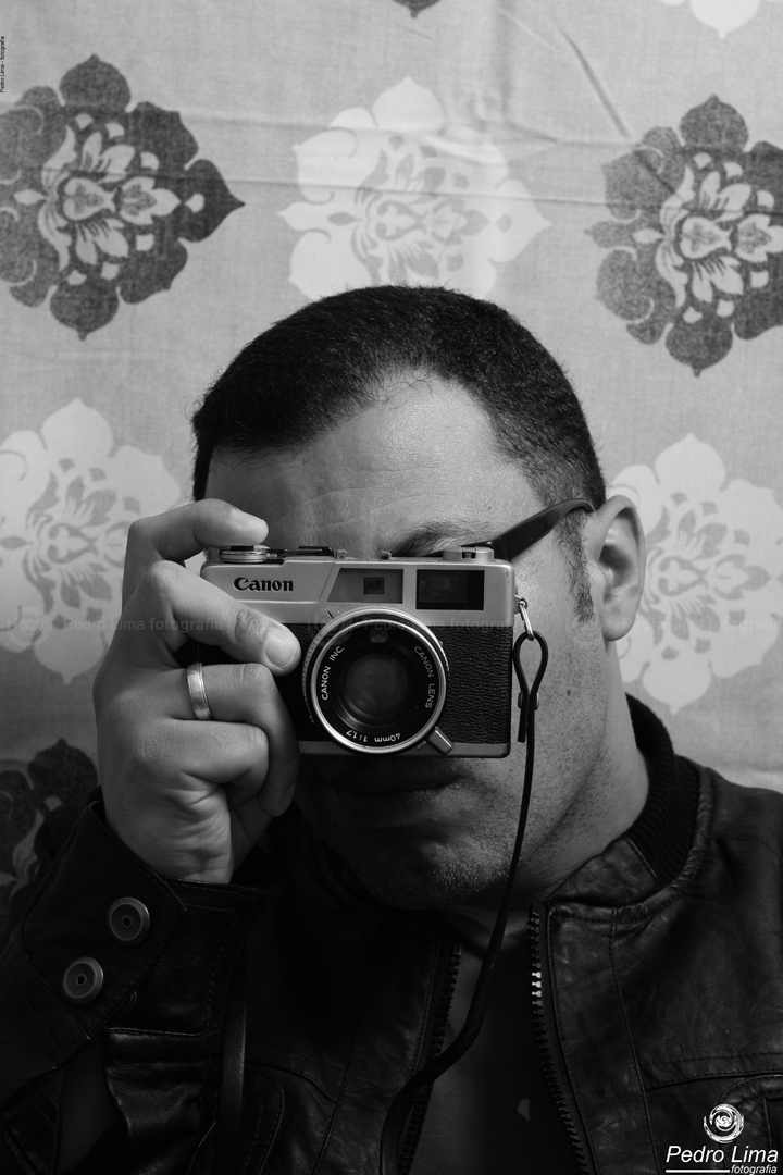 Pedro Lima - Fotografia: Self-Portrait / Auto Retrato