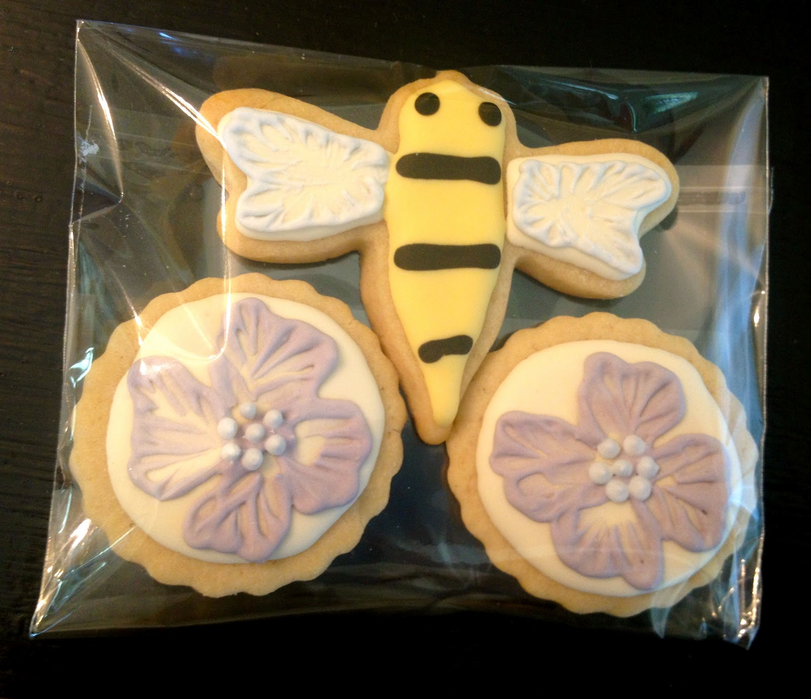 Heidi's Mix: Bee Sugar Cookie