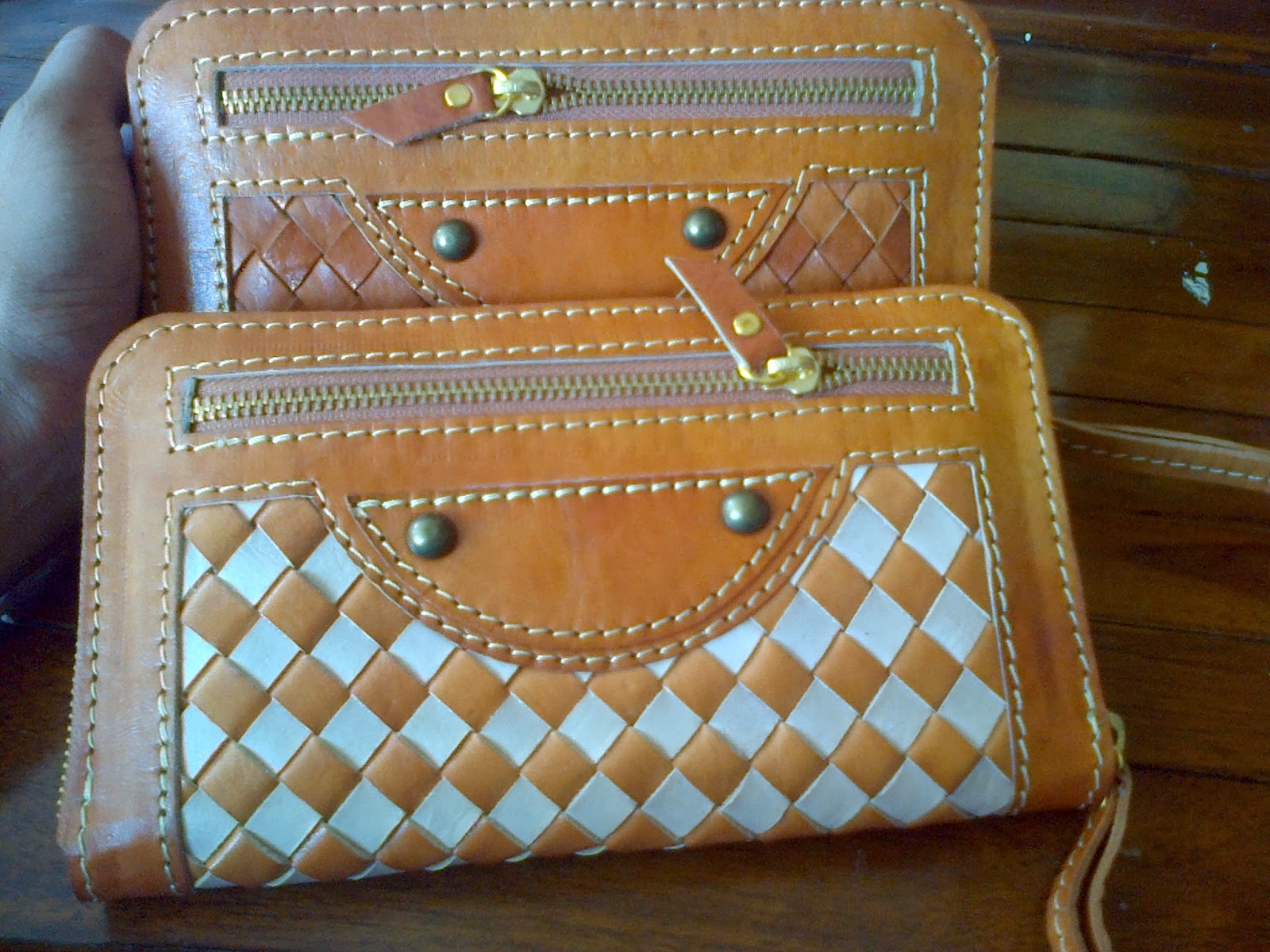 Dompet Kulit Anyam - Smile - Tas Kulit Lampung