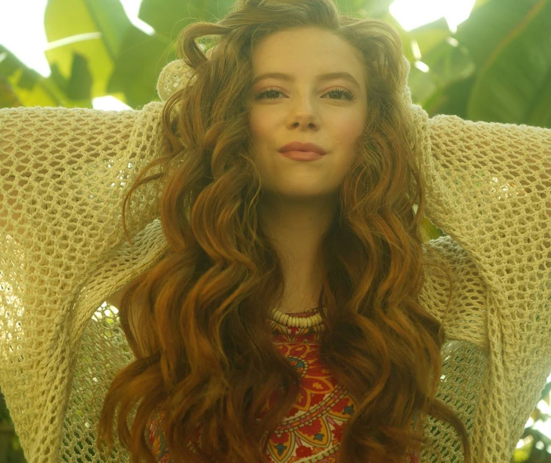 Francesca Capaldi Insta Clicks Jun -2020