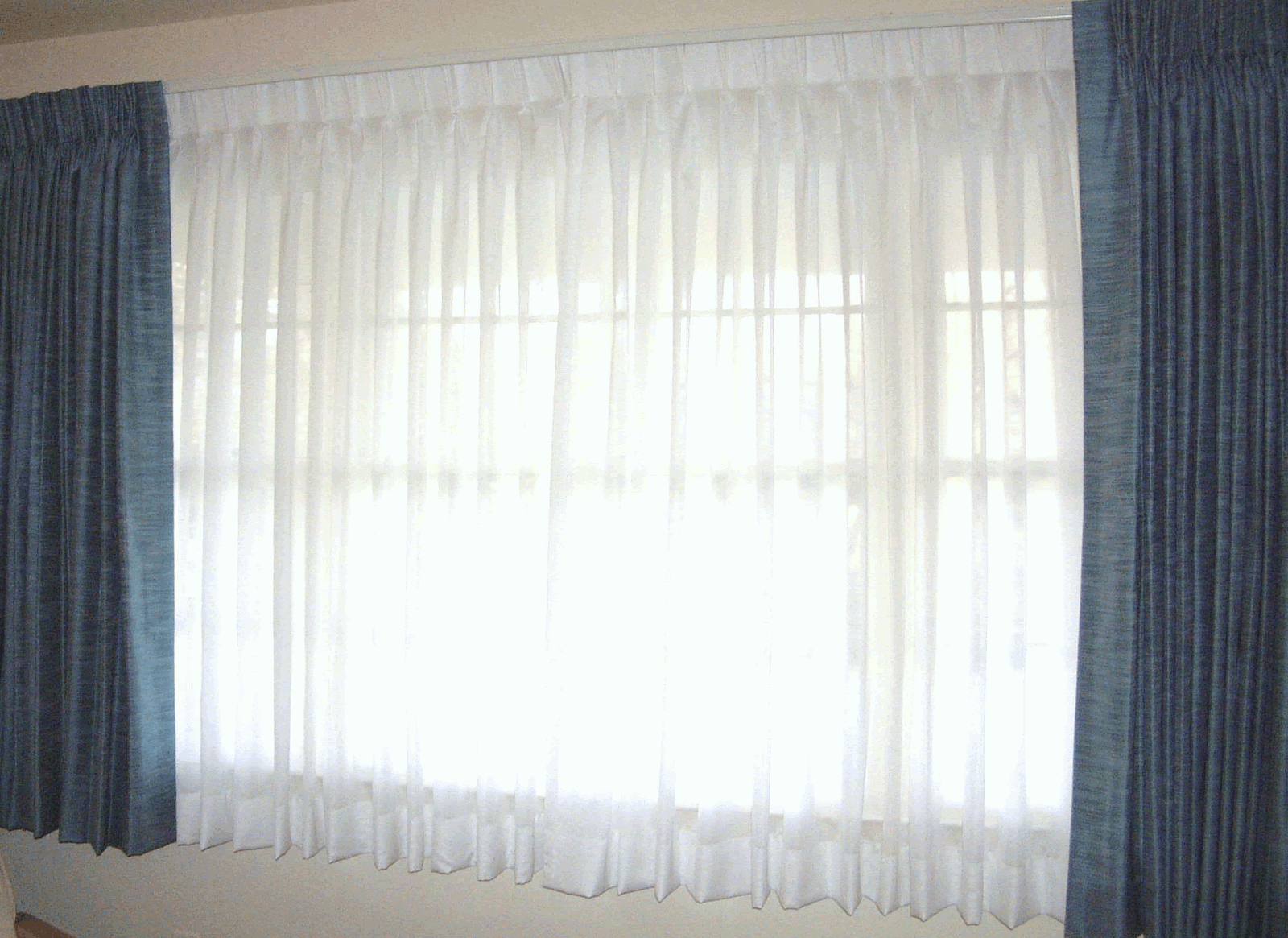 The Beautiful Models of the Curtain Design and idea | Design Interior Ideas