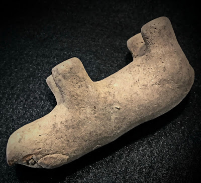 earthenware pig, Early Neolithic period, Xinglongwa Culture, 陶豬, 9.5 cm ...
