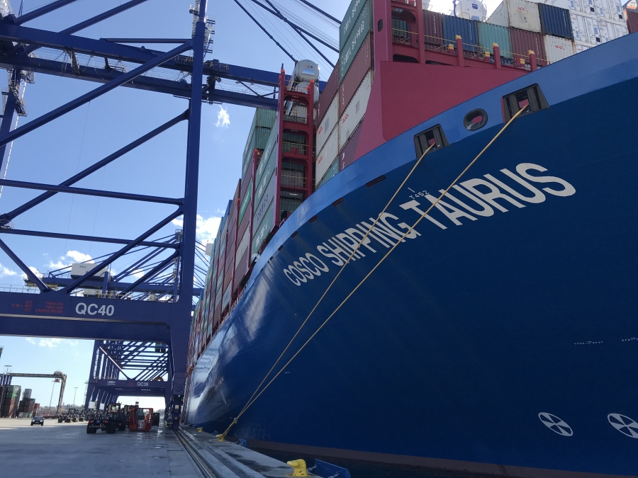 MarineTimes: Νέα εποχή για τον Πειραιά με την έλευση του giga container ...