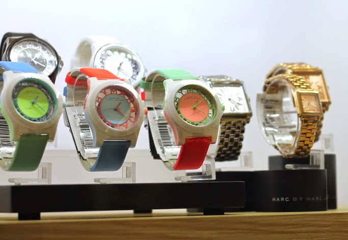 Anagon: Luxury Watches Shop "WSI" Opens in SM Megamall