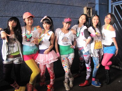 JASA PEMBUATAN WEBSITE: Profil dan Biodata 7 Icons Girlband Indonesia