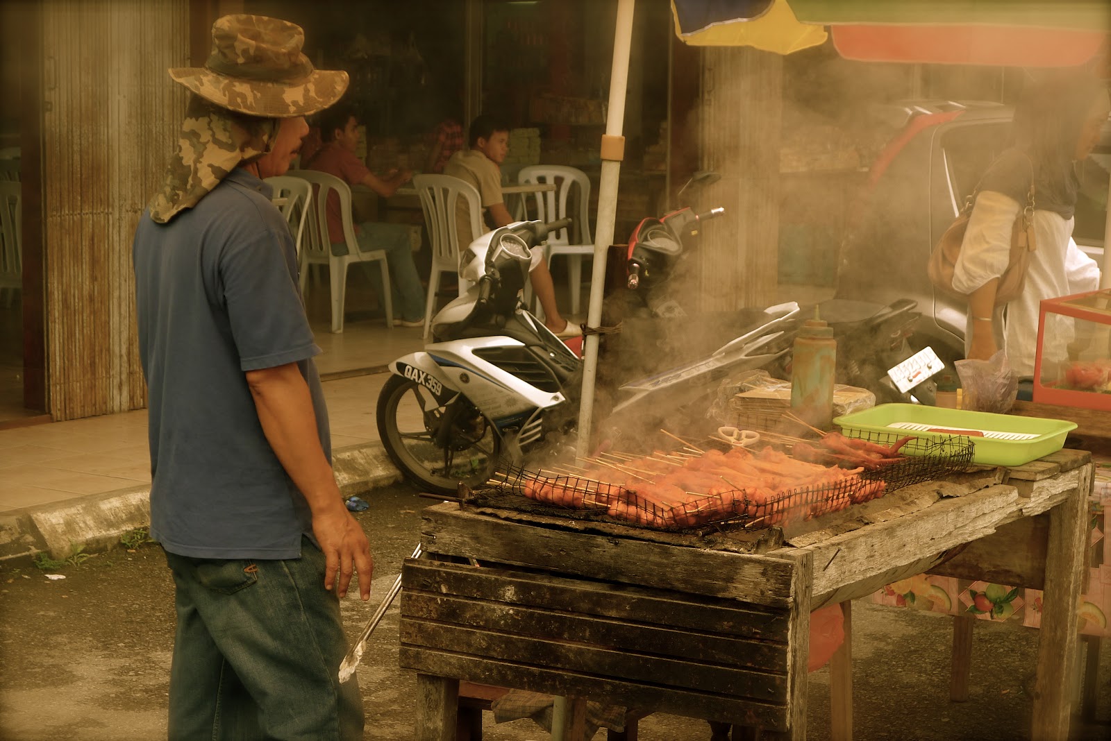 it's a journey: Serikin Border Market Sarawak, the borders of Sarawak ...