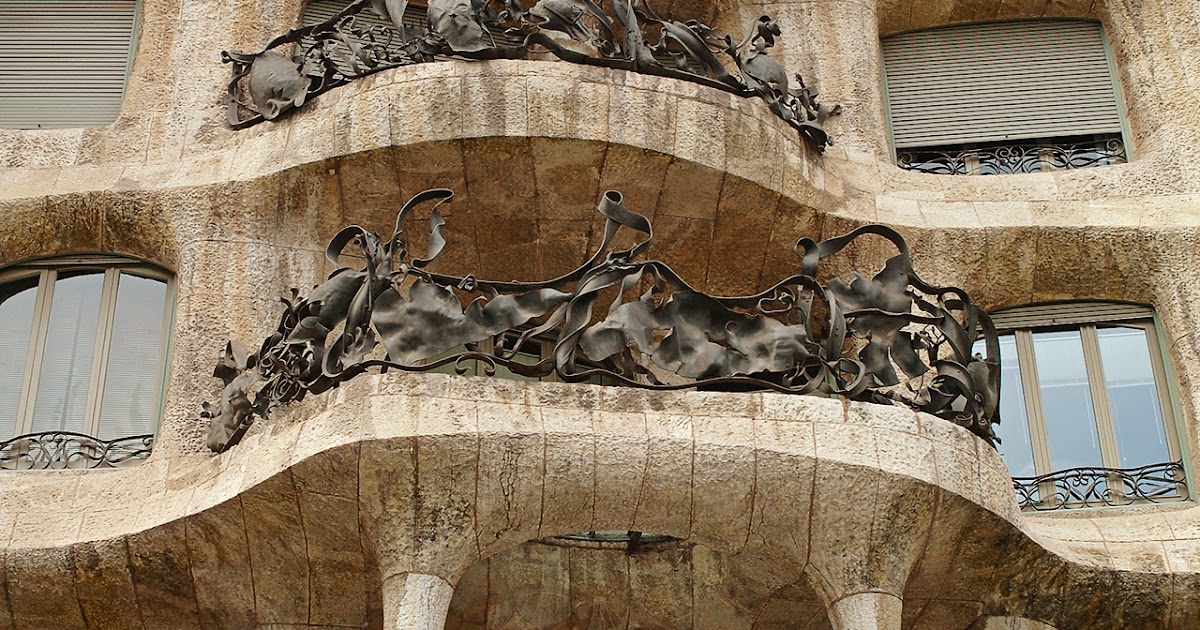 Casa Mila Balcony