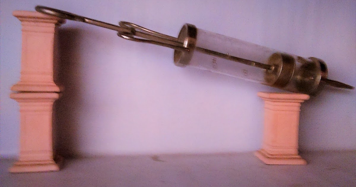 MUSEO DE HISTORIA DE LA MEDICINA GUARIQUEÑA: HISTORIA DE LA JERINGA