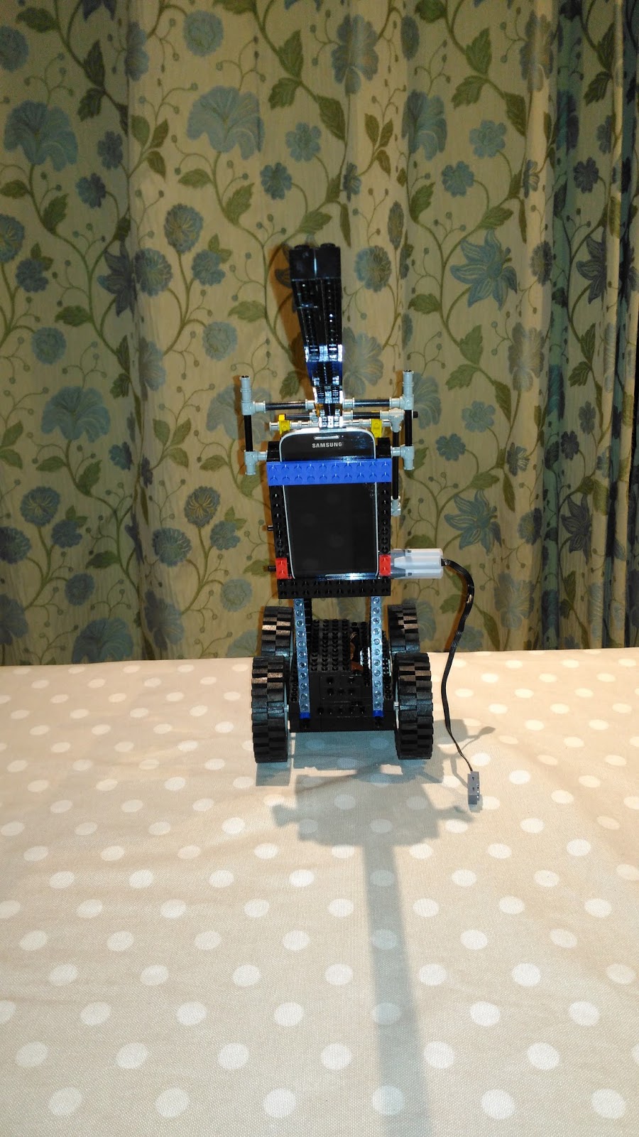 Paul's Geek Dad Blog: Step Counter Cheating Machine