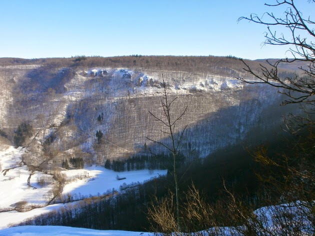 Die Schwäbische Alb und ihre Natur: Winterliche Aussicht vom ...