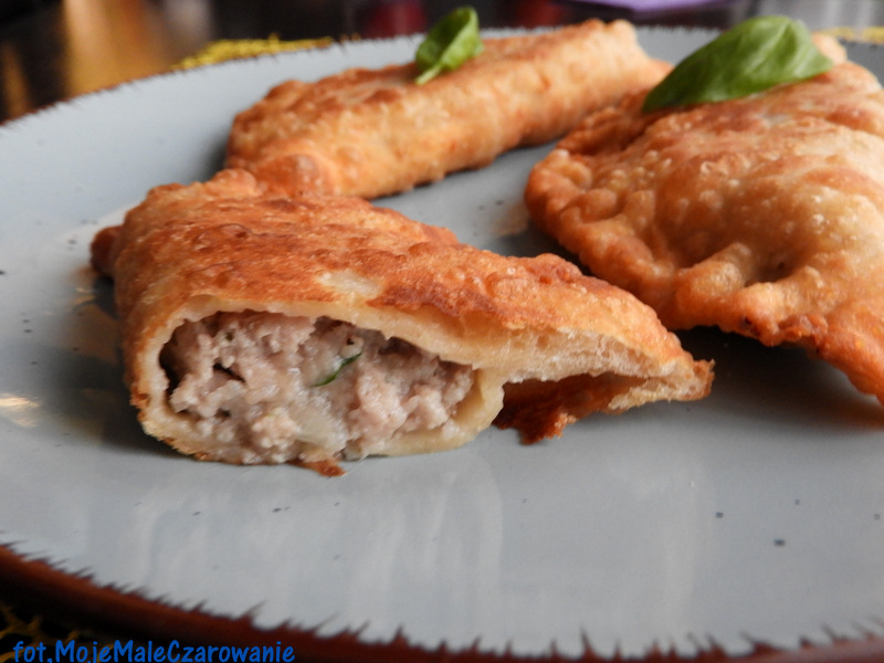 Czebureki - чебуреки - Moje Małe Czarowanie - Dorota Owczarek-Osowski