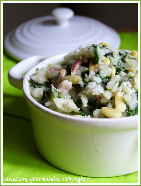 Risotto aux blettes, lardons fumés et pignons. | Les Variations ...