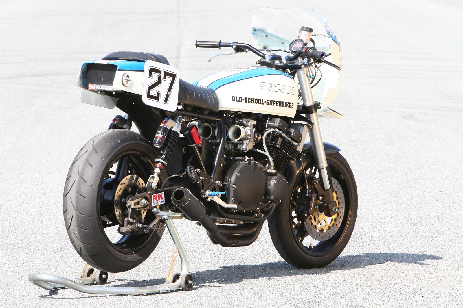 Technic Thursday: Suzuki GS 1000 Old School Superbikes