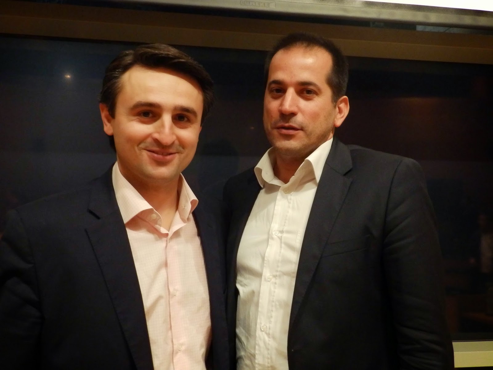 ΚΑΤΑΜΕΣΤΗ Η ΑΙΘΟΥΣΑ ΣΤΟ ΔΗΜΑΡΧΕΙΟ ΘΕΣΣΑΛΟΝΙΚΗΣ ΓΙΑ ΤΗΝ ΠΟΛΙΤΙΚΗ ΟΜΙΛΙΑ ...