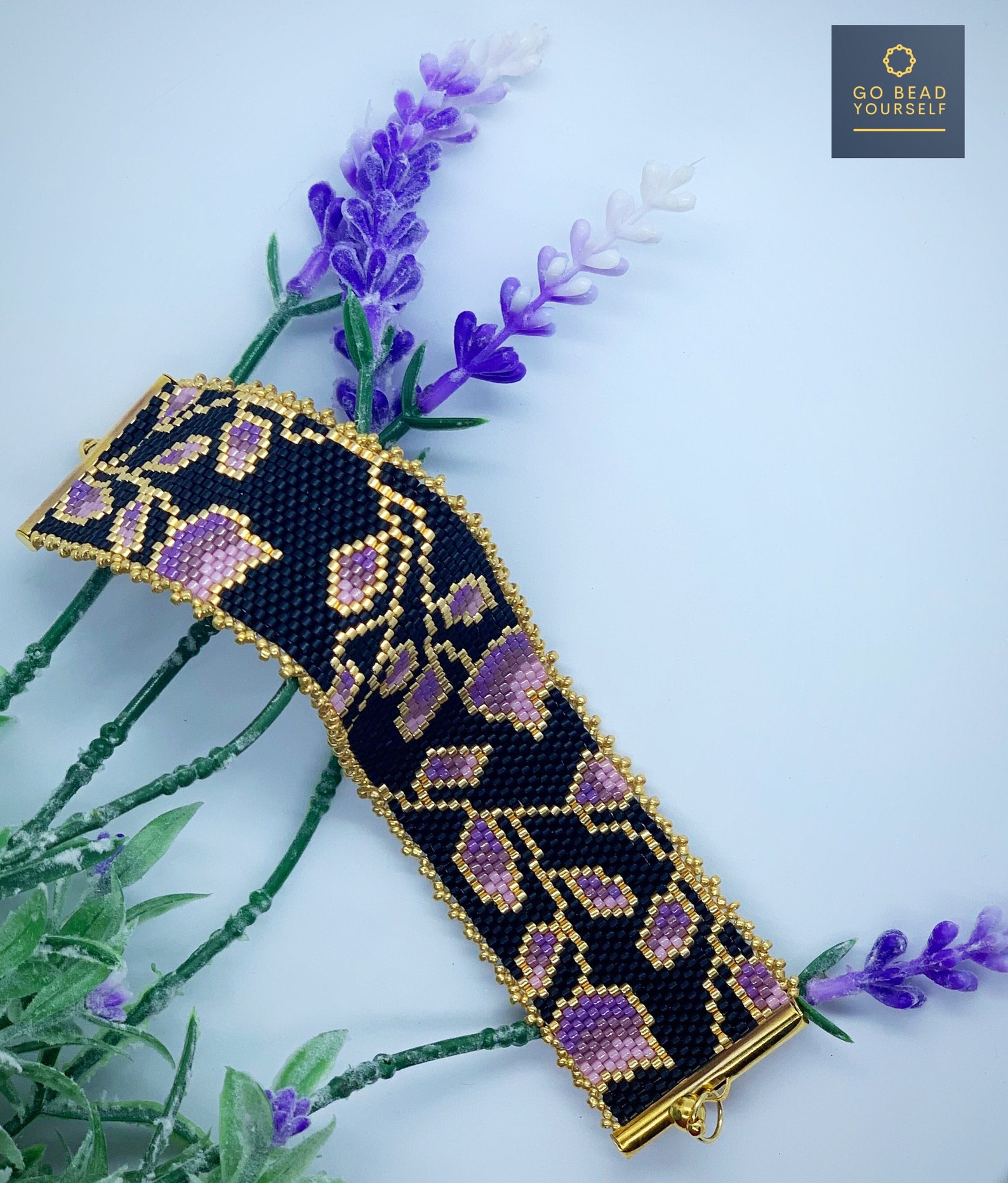 Pretty Peyote Bracelet Tutorials by GoBeadYouCreate / The Beading Gem