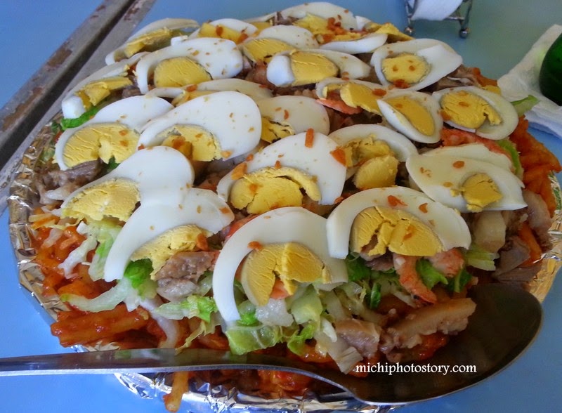 Michi Photostory: Inang’s Pansit Malabon