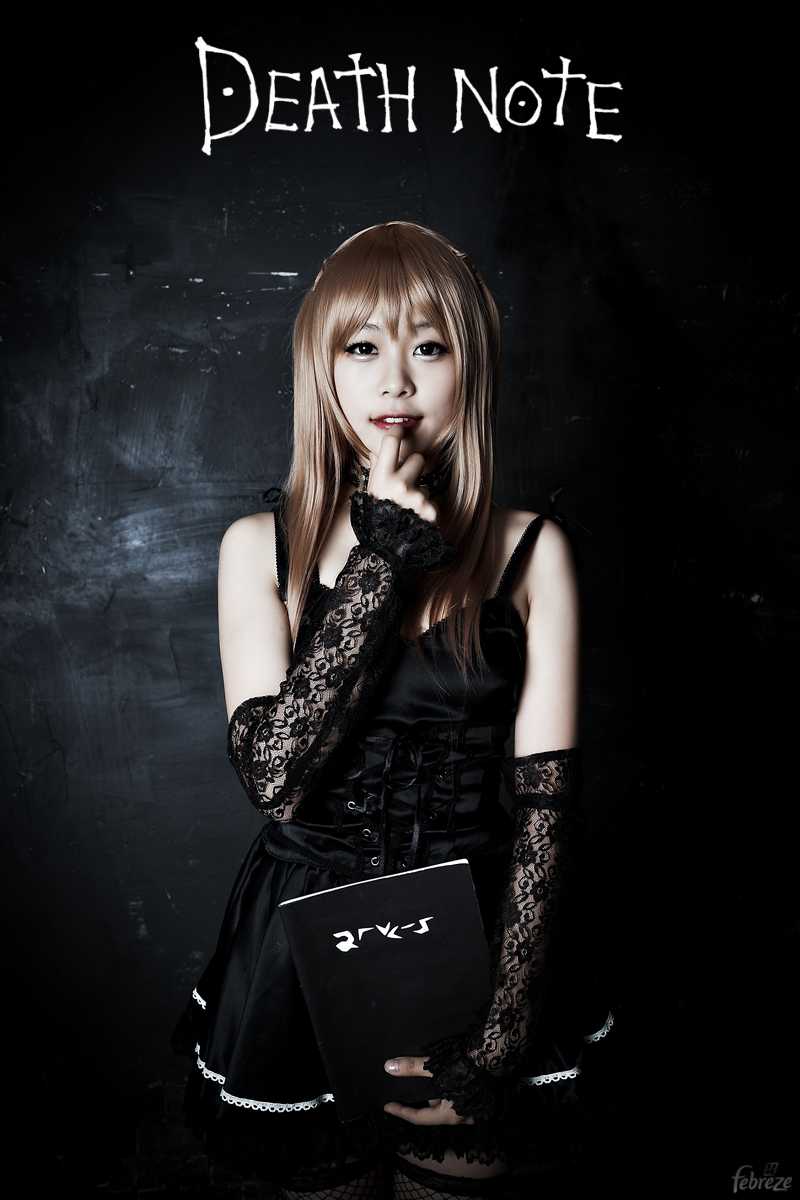 Korean Cosplayer: Misa Amane (Gothic) - DEATH NOTE