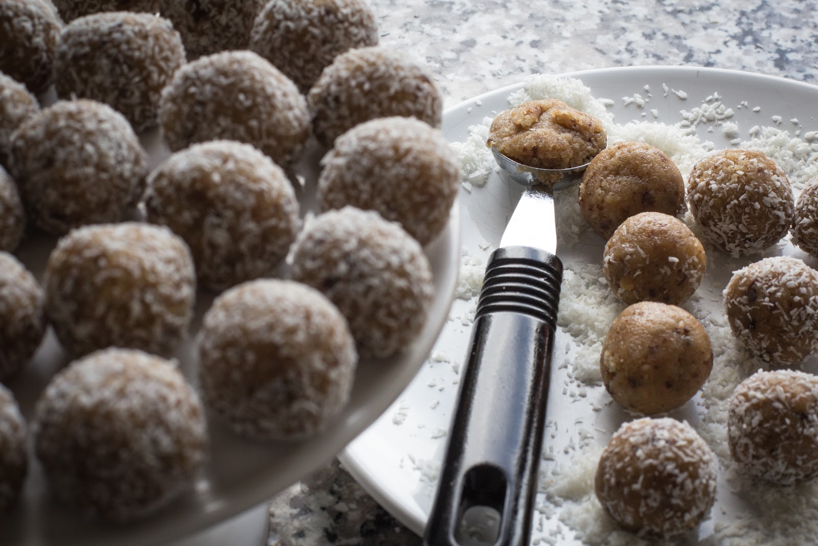 bake your slovak roots / slovenské korene: Rum Balls / Rumové Gule