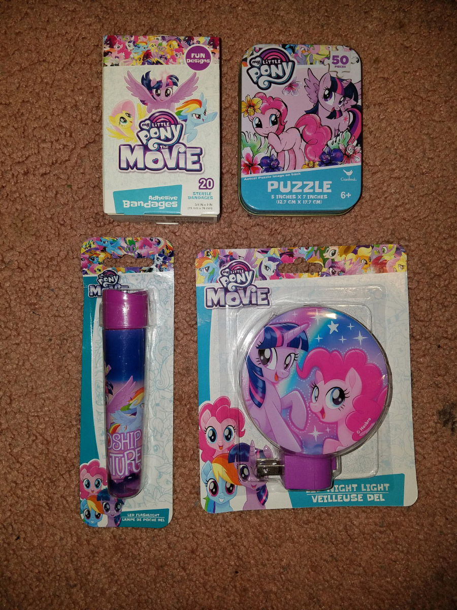 Store Finds: Surprise Eggs, New AJ Magazine Figure, Face Mask & More ...