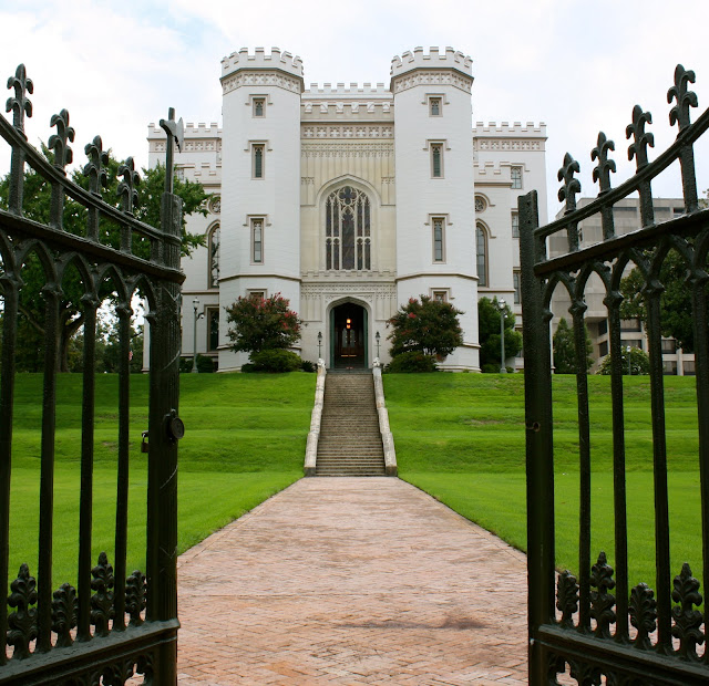 Picturesque Proposals: baton rouge (with a french accent, like Pepe' Le ...