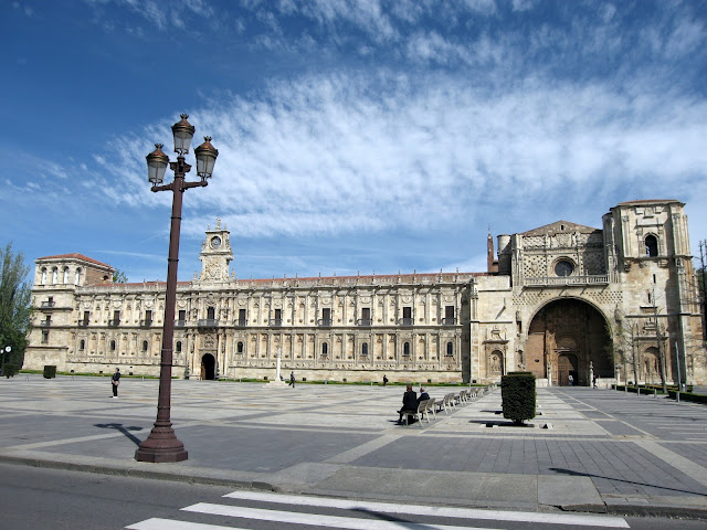 León turismo en la ciudad