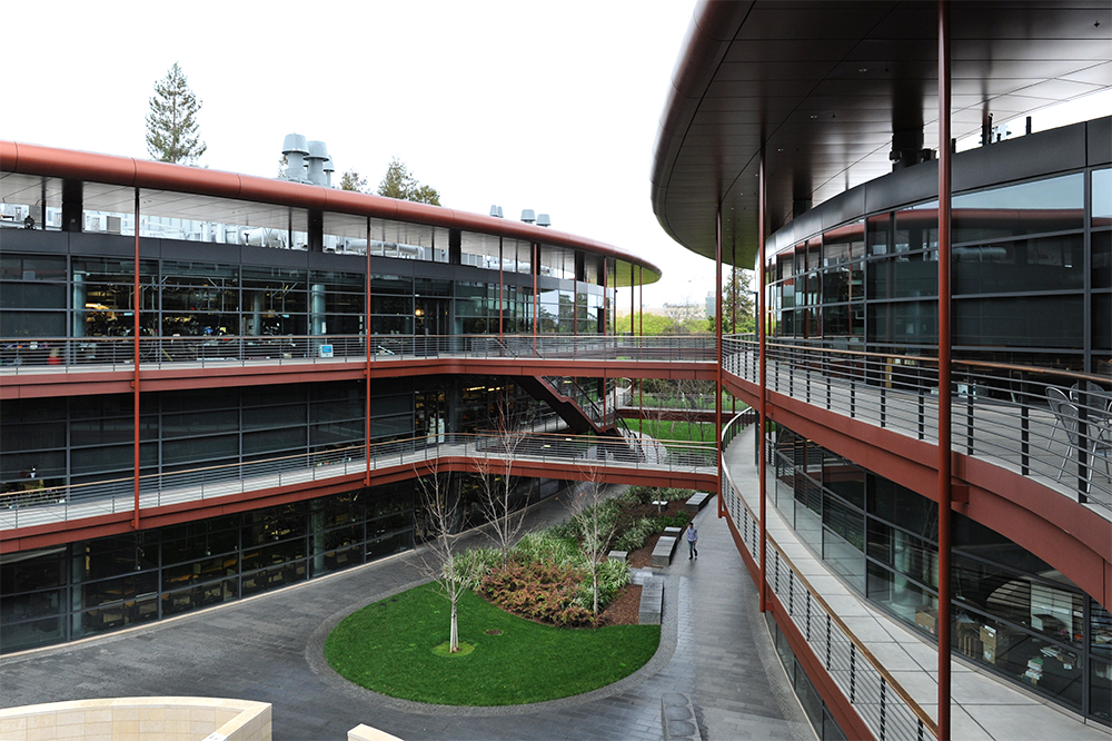 Wagon Wheel: Bio-X, Norman Foster, Stanford Campus
