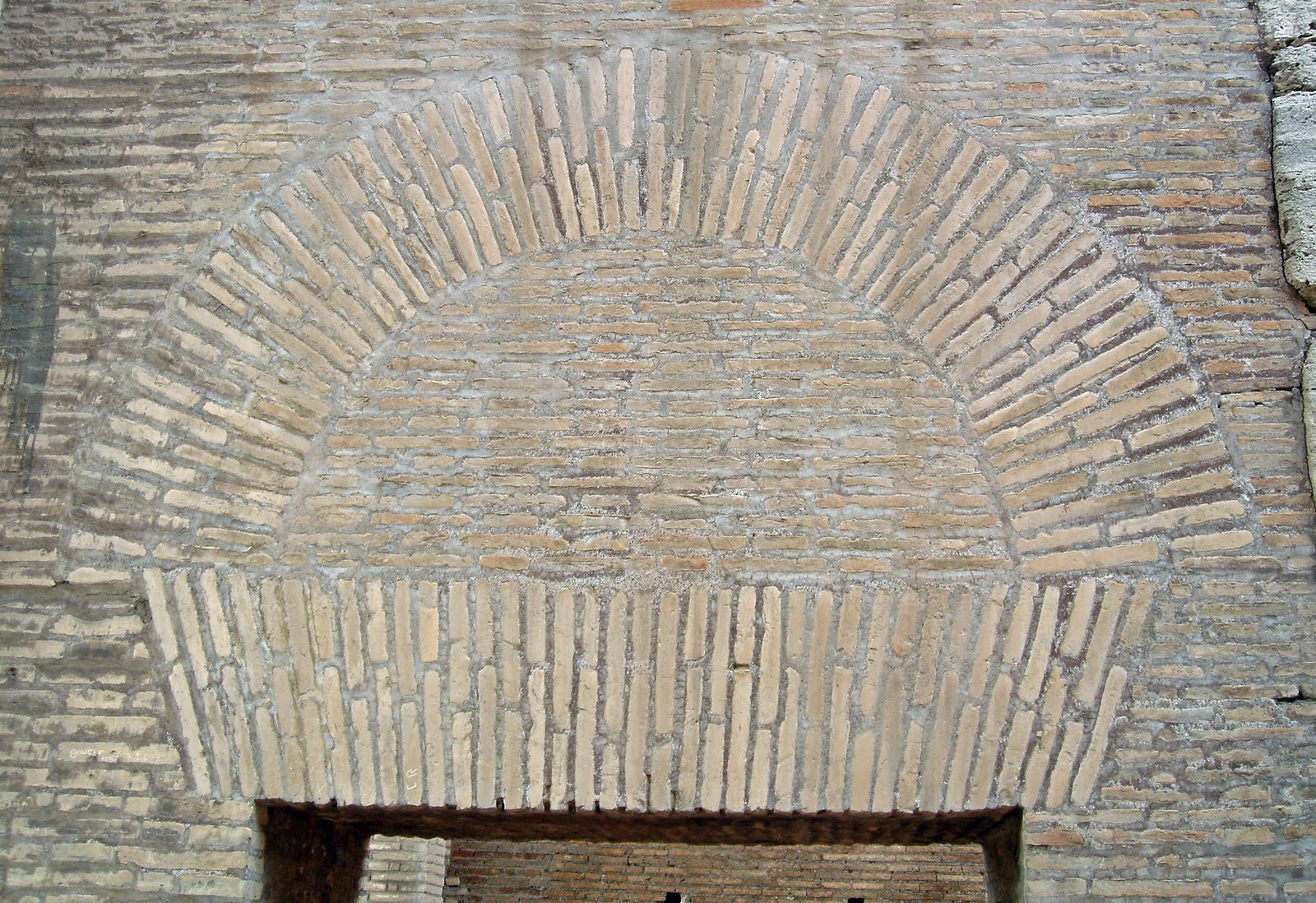 Archway System Simple Geometry: Brick Arches of the Roman Colosseum