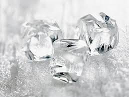 Perbedaan Es Batu Air Mentah Dan Air Matang