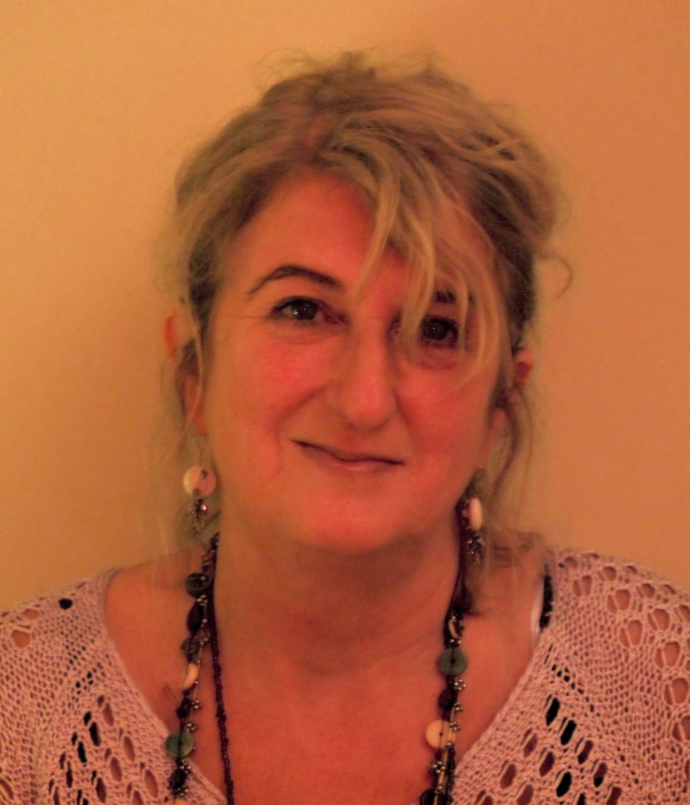 The Debut Author Series: Lu Hersey - Words&Pictures