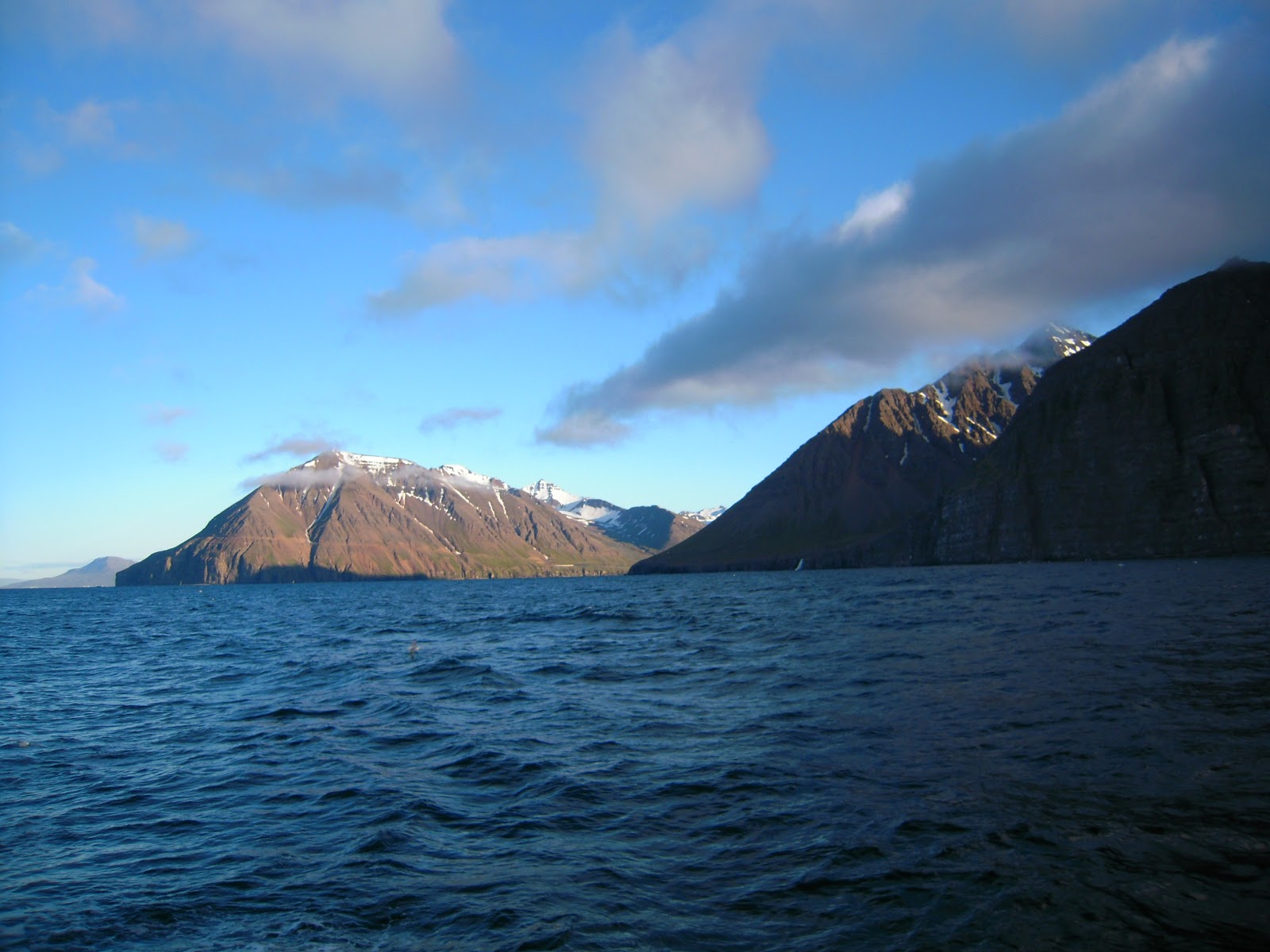 océans et montagnes: Arrivée en Islande