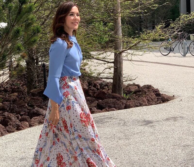 Crown Princess Mary opened additional service building of Herlev Hospital