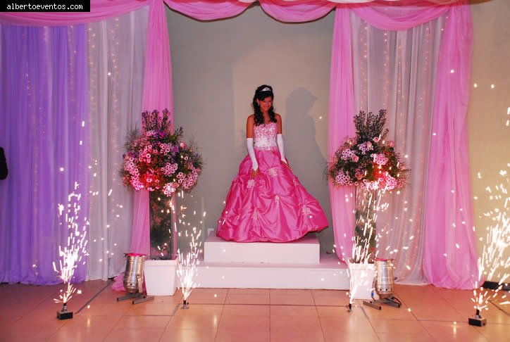 Toda Moderna: Como organizar festa de 15 anos gastando pouco - Dicas ...