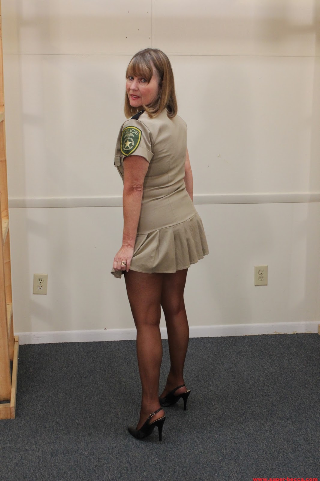 Superbecca: June 2016