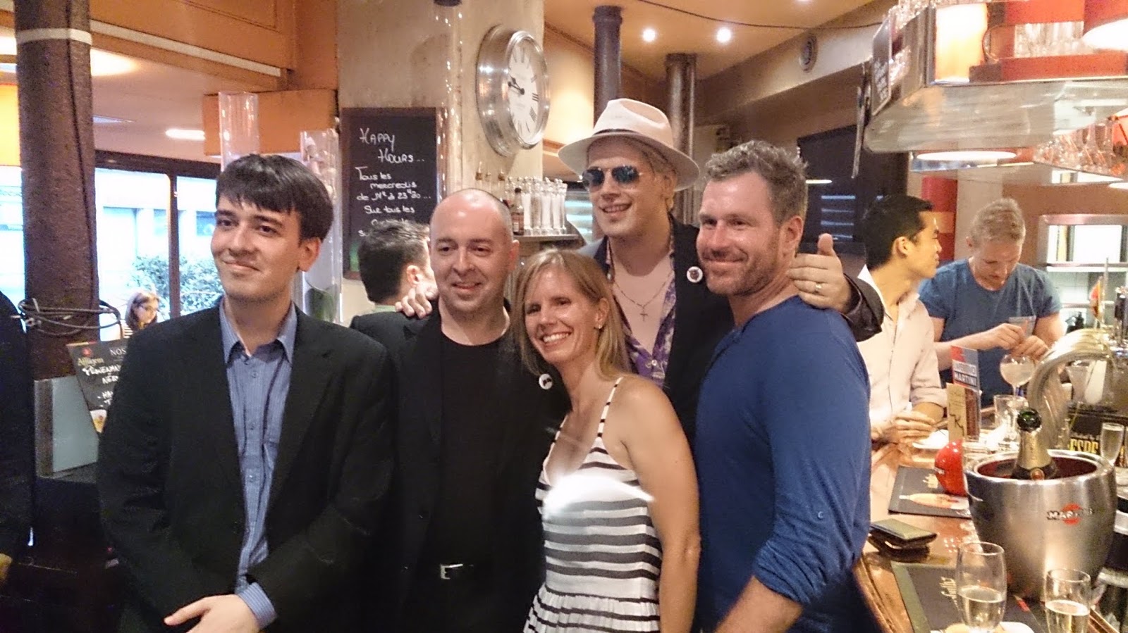 The Night Wind: VOX DAY LOSES HIS MARBLES OVER JOE ROGAN PHOTO