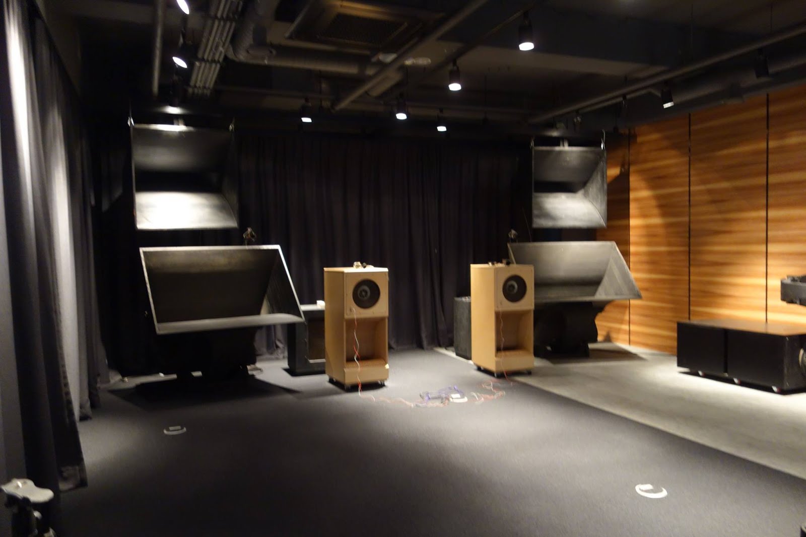 The Silbatone world heritage Western Electric sound museums… – M & S ...