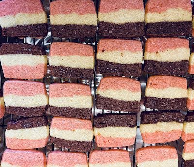 Kat Cable's Table: NEAPOLITAN COOKIES