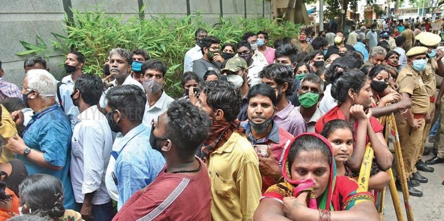 SP Balasubramaniam laid to rest with 24 gun salute