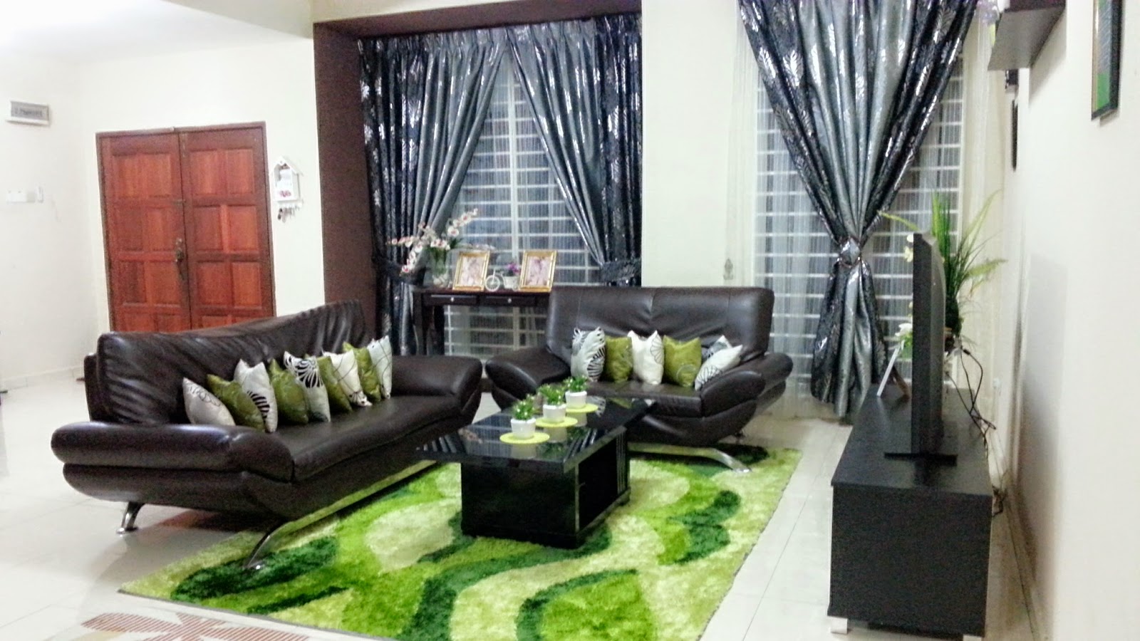 SuJer....: Susun Atur Ruang Tamu dan Ruang Makan..