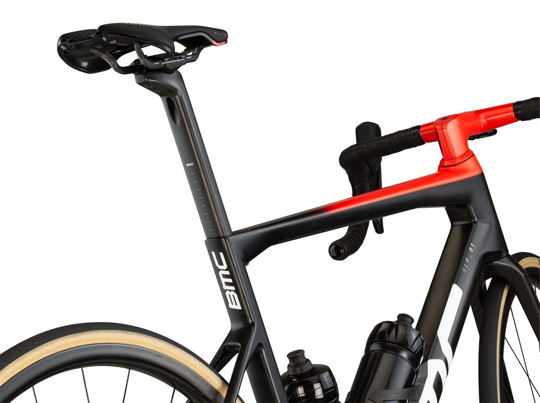 BMC Teammachine SLR 2021: mayor aerodinámica y rendimiento para la ...