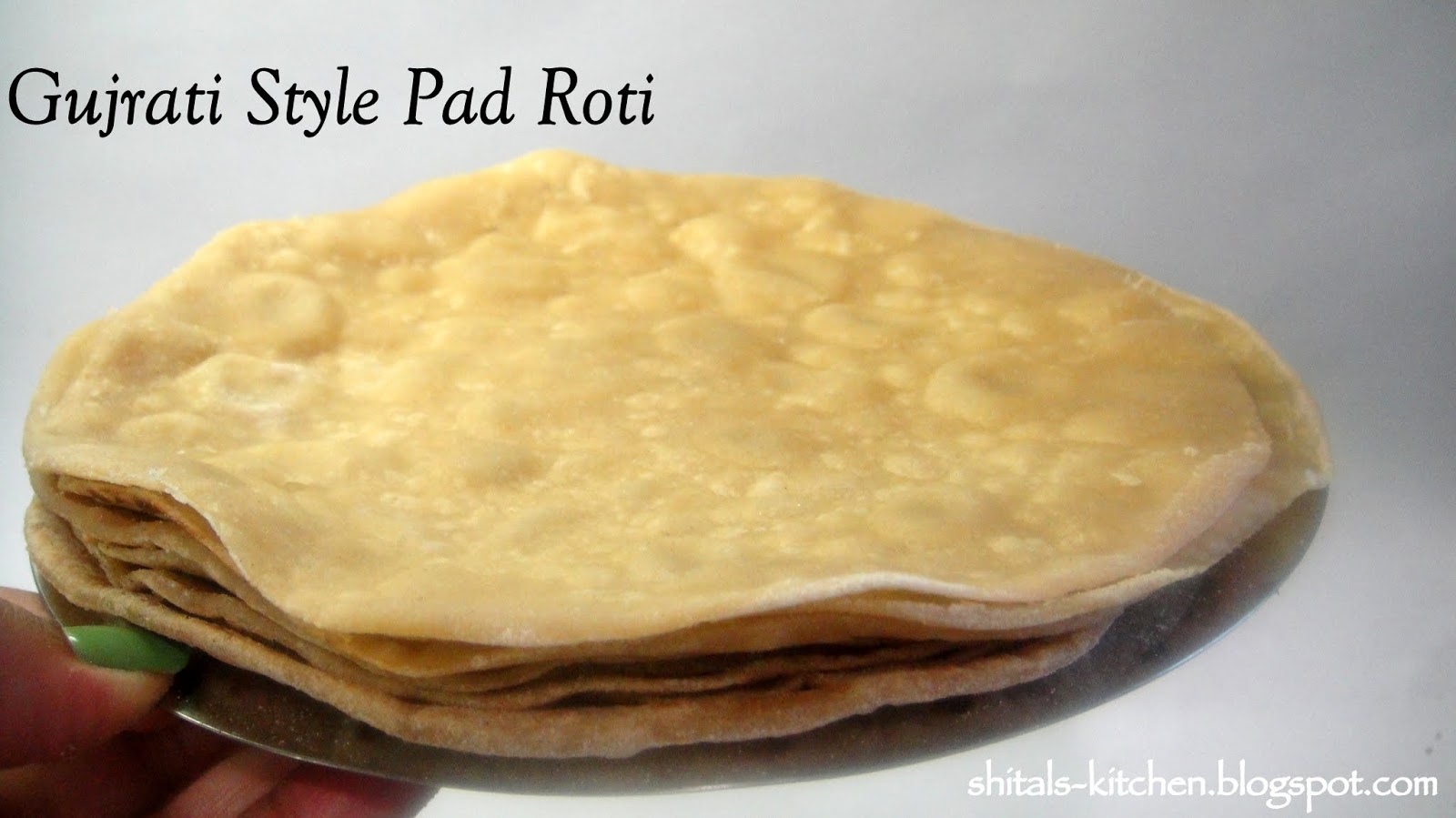 Shital's-Kitchen: Gujarati Pad Roti