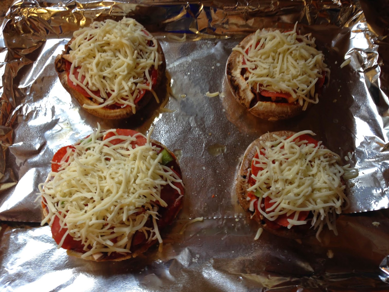 Fitness By Alicia: Portobello Pizza Caps